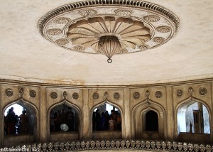 Hyderabad 2010: Day 1 — Eat Street, Charminar and Mecca Masjid | Mithun ...