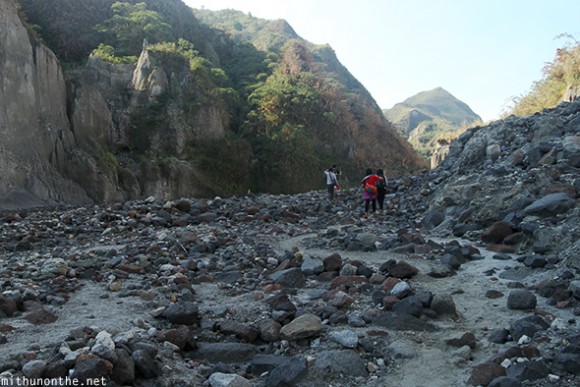 Philippines: Trek to Mount Pinatubo crater lake