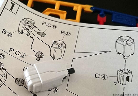 Building my first Gunpla: RX-78-2 Gundam HG model kit